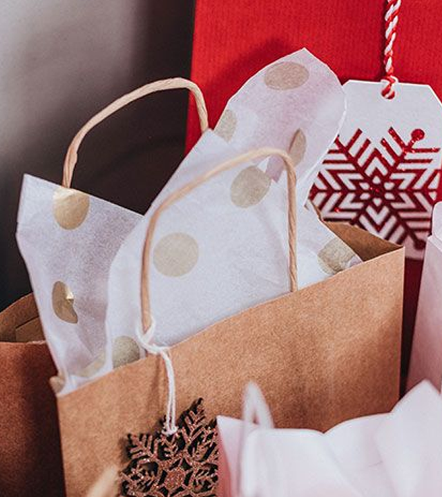 Gift Paper Bags - Chinee Shopping Bag Co.,Ltd